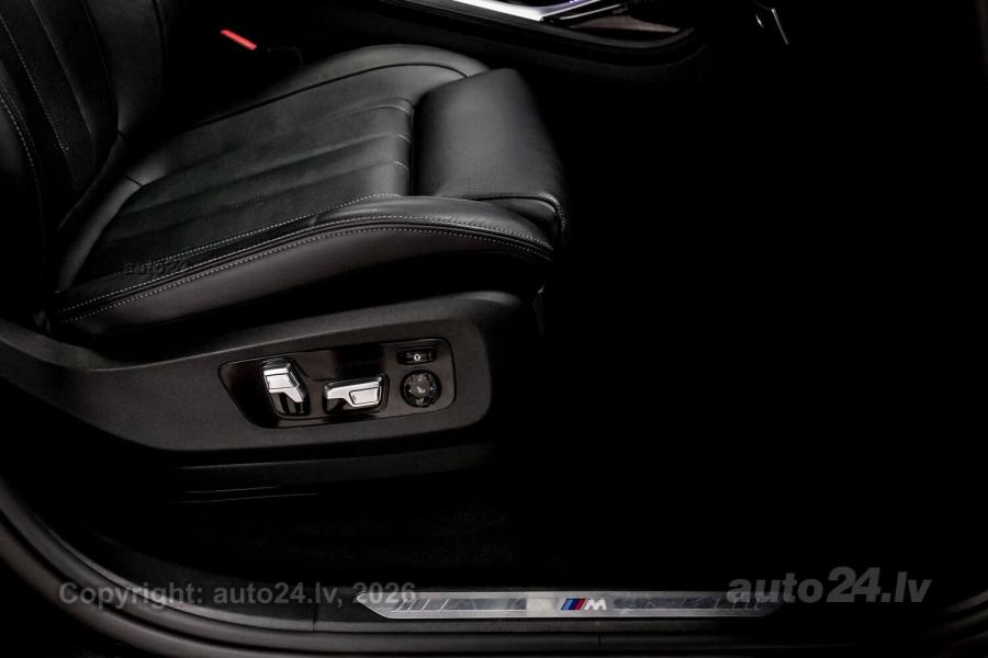 Melns BMW X7 2019 Pērnava, ar dzinēja tilpumu 3.00 L un nobraukumu 154 tūkst. km par 47990 €, foto 19 vietnē AUTOMOTO.COM.LV
