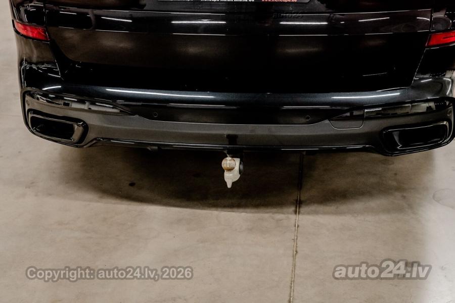 Melns BMW X7 2019 Pērnava, ar dzinēja tilpumu 3.00 L un nobraukumu 154 tūkst. km par 47990 €, foto 31 vietnē AUTOMOTO.COM.LV