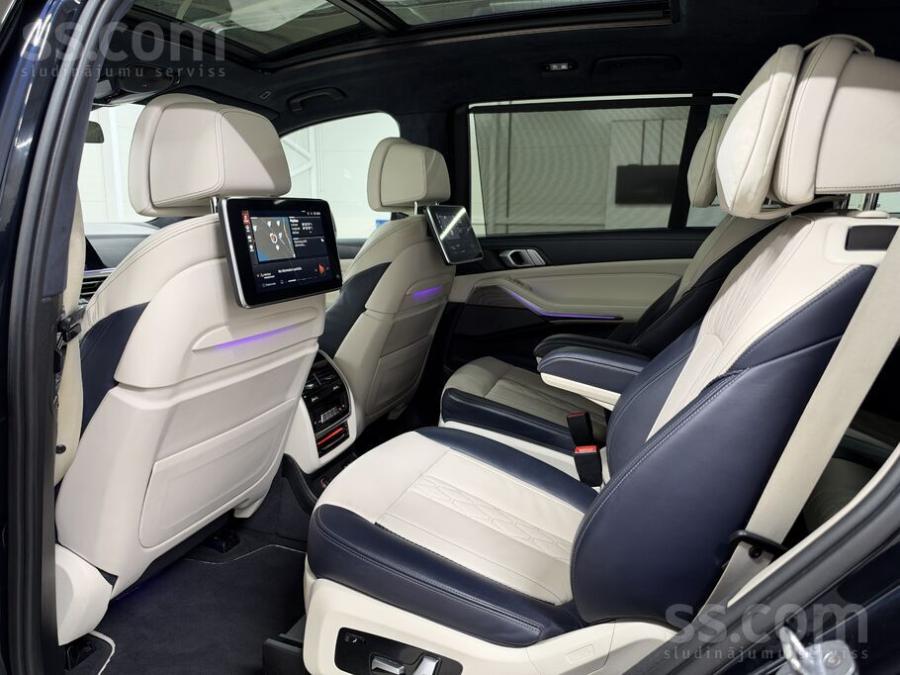 Черный БМВ X7 2019 в Таллин, объемом двигателя 3.00 л и пробегом 186 тыс. км за 44490 €, фото 12 на AUTOMOTO.COM.LV