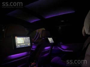 Черный БМВ X7 2019 в Таллин, объемом двигателя 3.00 л и пробегом 186 тыс. км за 44490 €, фото 36 на AUTOMOTO.COM.LV