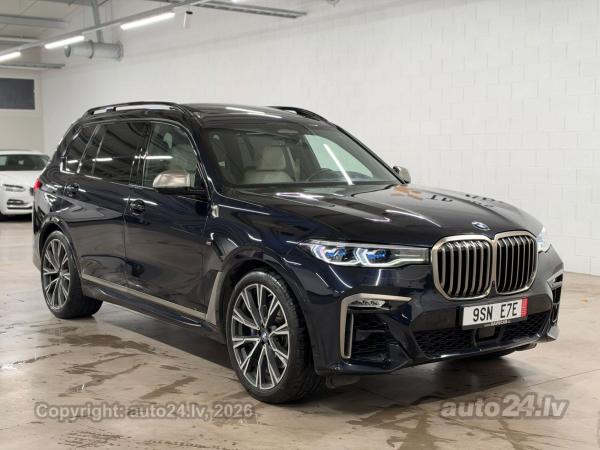 Black BMW X7 2019 in Parnu, with an engine capacity of 3.00 L and mileage of 186 thousand km for 44490 €, photo 1 on AUTOMOTO.COM.LV