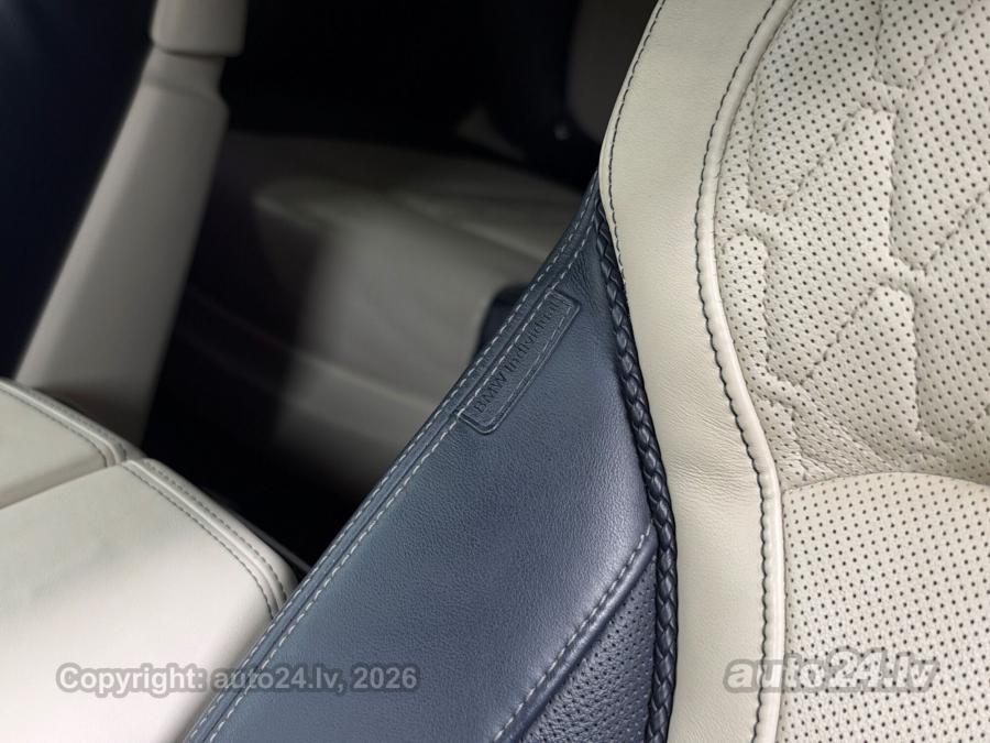 Черный БМВ X7 2019 в Пярну, объемом двигателя 3.00 л и пробегом 186 тыс. км за 44490 €, фото 15 на AUTOMOTO.COM.LV