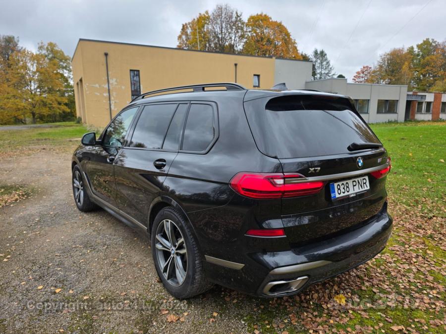 Melns BMW X7 2019 Tallina, ar dzinēja tilpumu 3.00 L un nobraukumu 234 tūkst. km par 42900 €, foto 4 vietnē AUTOMOTO.COM.LV