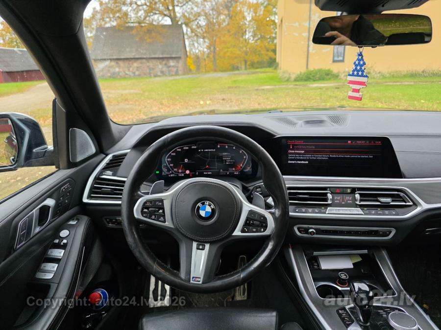 Melns BMW X7 2019 Tallina, ar dzinēja tilpumu 3.00 L un nobraukumu 234 tūkst. km par 42900 €, foto 8 vietnē AUTOMOTO.COM.LV