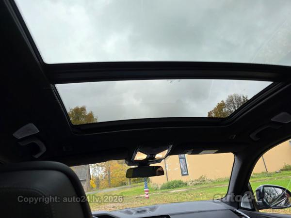 BMW X7 2019 in Tallinn on AUTOMOTO.COM.LV Black BMW X7 2019 in Tallinn, with an engine capacity of 3.00 L and mileage of 234 thousand km for 42900 €, photo 9 on AUTOMOTO.COM.LV