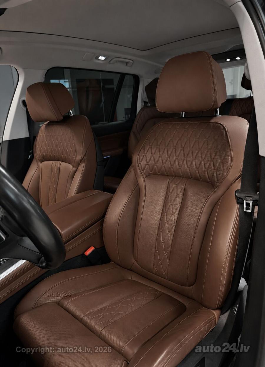 Melns BMW X7 2020 Tallina, ar dzinēja tilpumu 3.00 L un nobraukumu 93 tūkst. km par 63900 €, foto 18 vietnē AUTOMOTO.COM.LV
