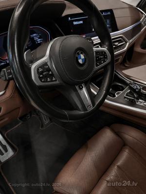 Melns BMW X7 2020 Tallina, ar dzinēja tilpumu 3.00 L un nobraukumu 93 tūkst. km par 63900 €, foto 21 vietnē AUTOMOTO.COM.LV