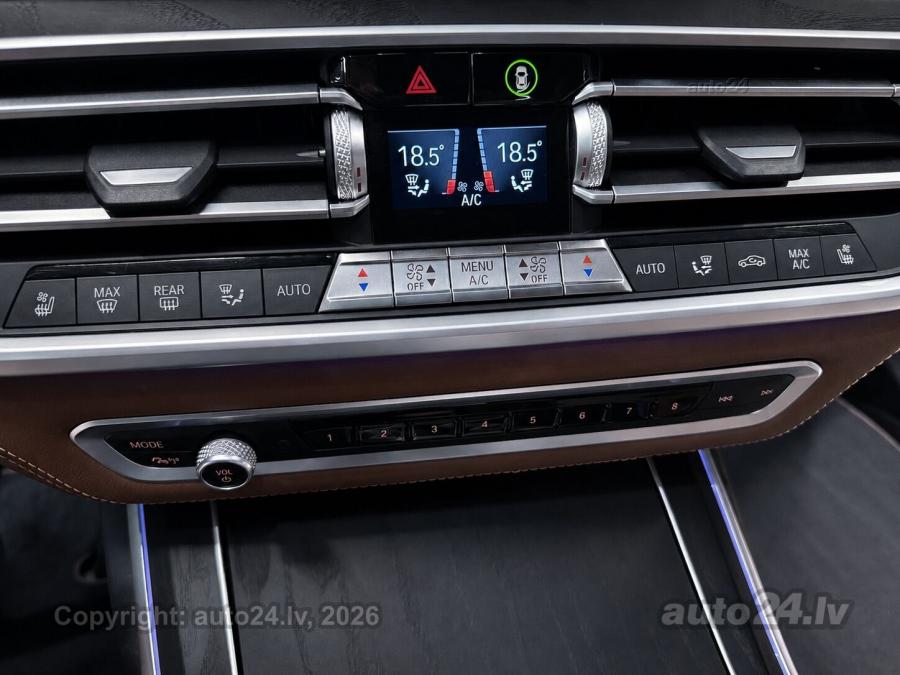 Melns BMW X7 2020 Tallina, ar dzinēja tilpumu 3.00 L un nobraukumu 93 tūkst. km par 63900 €, foto 23 vietnē AUTOMOTO.COM.LV