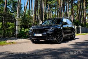 Black BMW X7 2020 in Riga, with an engine capacity of 4.40 L and mileage of 115 thousand km for 62900 €, photo  on AUTOMOTO.COM.LV