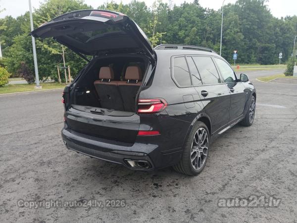 Черный БМВ X7 2026 в Таллин, объемом двигателя 3.00 л и пробегом 0 тыс. км за 128000 €, фото 7 на AUTOMOTO.COM.LV