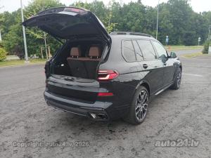 Black BMW X7 2026 in Tallinn, with an engine capacity of 3.00 L and mileage of 0 thousand km for 128000 €, photo 8 on AUTOMOTO.COM.LV