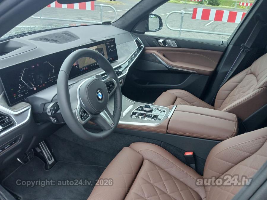 Black BMW X7 2026 in Tallinn, with an engine capacity of 3.00 L and mileage of 0 thousand km for 128000 €, photo 19 on AUTOMOTO.COM.LV