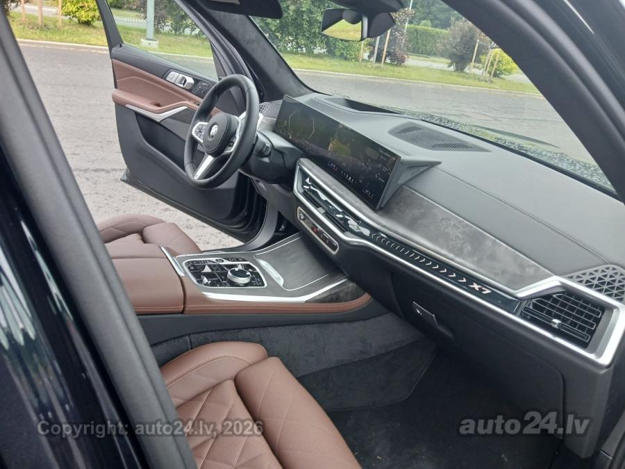 Black BMW X7 2026 in Tallinn, with an engine capacity of 3.00 L and mileage of 0 thousand km for 128000 €, photo 23 on AUTOMOTO.COM.LV