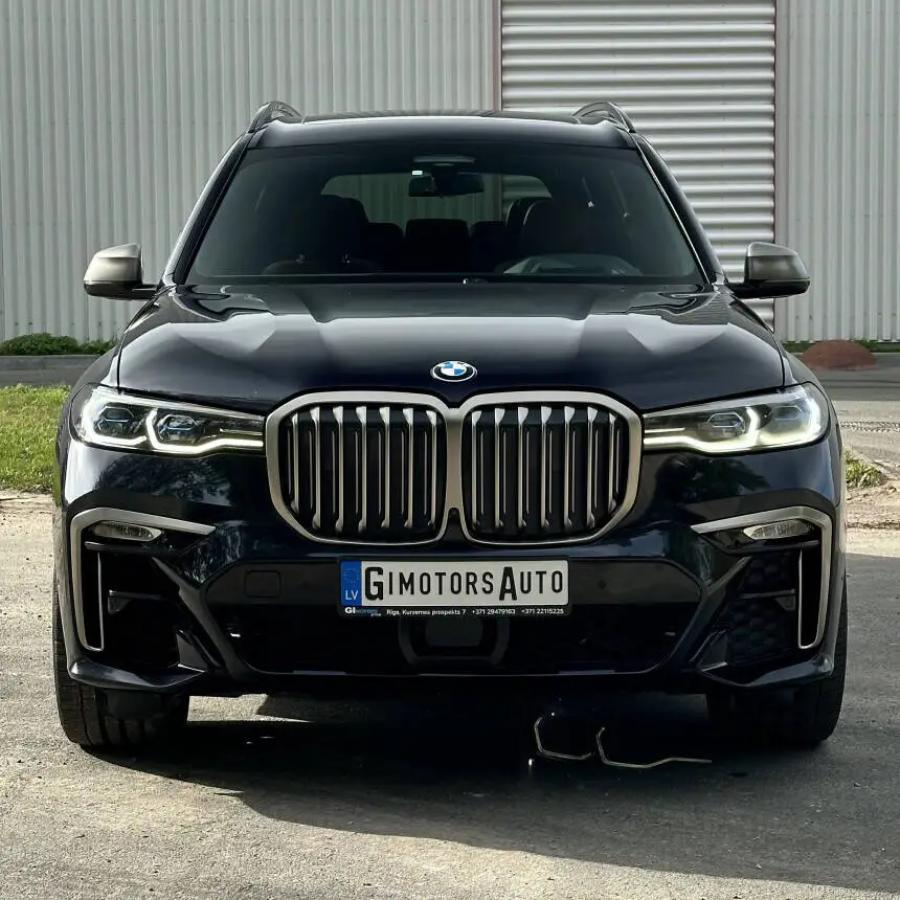 Blue BMW X7 2019 in Riga, with an engine capacity of 3.00 L and mileage of 134 thousand km for 73000 €, photo 3 on AUTOMOTO.COM.LV