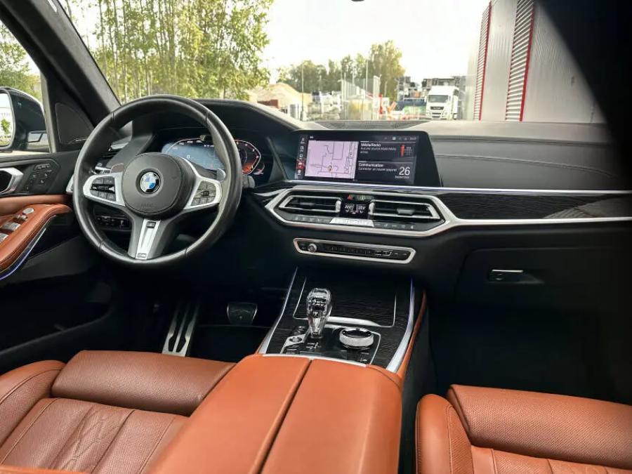 Blue BMW X7 2019 in Riga, with an engine capacity of 3.00 L and mileage of 134 thousand km for 73000 €, photo 13 on AUTOMOTO.COM.LV