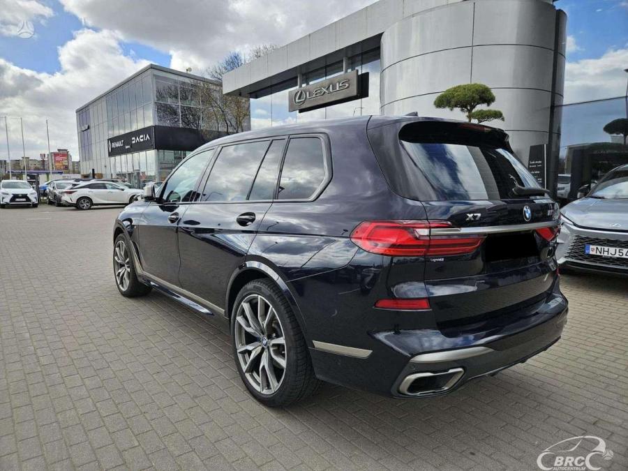 Blue BMW X7 2019 in Vilnius, with an engine capacity of 2.99 L and mileage of 207 thousand km for 44900 €, photo 5 on AUTOMOTO.COM.LV