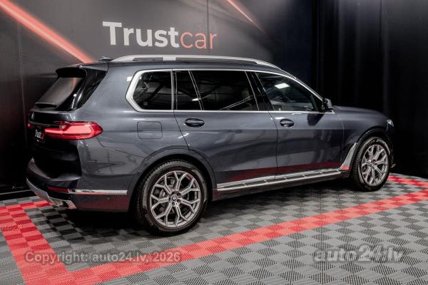 Blue BMW X7 2019 in Parnu, with an engine capacity of 3.00 L and mileage of 208 thousand km for 44500 €, photo 6 on AUTOMOTO.COM.LV