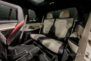 Синий БМВ X7 2019 в Пярну, объемом двигателя 3.00 л и пробегом 208 тыс. км за 44500 €, фото 30 на AUTOMOTO.COM.LV