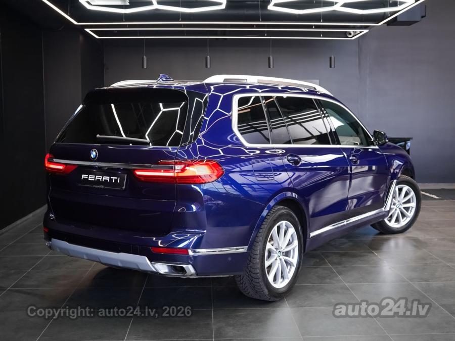 Zils BMW X7 2021 Tallina, ar dzinēja tilpumu 3.00 L un nobraukumu 78 tūkst. km par 75900 €, foto 3 vietnē AUTOMOTO.COM.LV