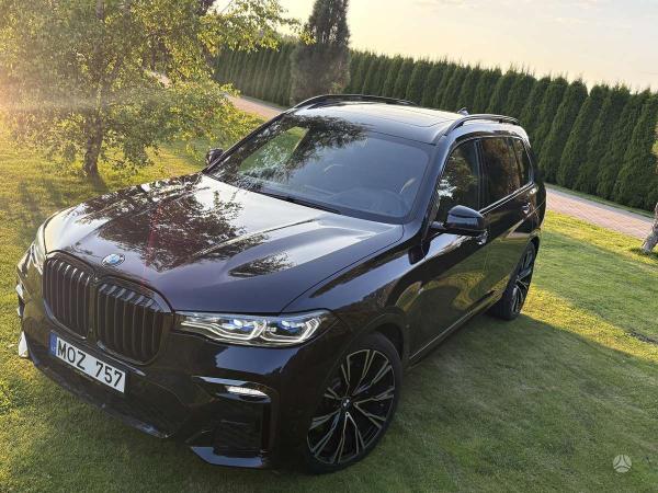Zils BMW X7 2021 Šilutė, ar dzinēja tilpumu 2.99 L un nobraukumu 145 tūkst. km par 52000 €, foto 1 vietnē AUTOMOTO.COM.LV