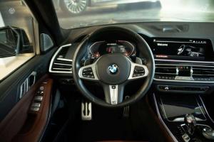 Blue BMW X7 2021 in Vilnius, with an engine capacity of 3.00 L and mileage of 172 thousand km for 48500 €, photo 11 on AUTOMOTO.COM.LV