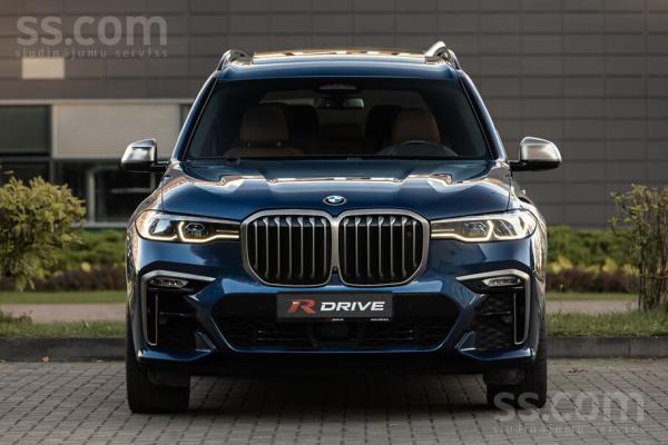 Blue BMW X7 2021 in Jelgava, with an engine capacity of 4.40 L and mileage of 205 thousand km for 49900 €, photo 3 on AUTOMOTO.COM.LV