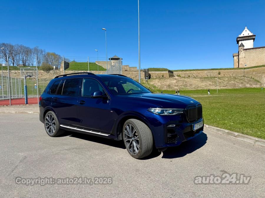 Zils BMW X7 2022 Narva, ar dzinēja tilpumu 3.00 L un nobraukumu 103 tūkst. km par 63800 €, foto 5 vietnē AUTOMOTO.COM.LV
