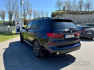 Zils BMW X7 2022 Narva, ar dzinēja tilpumu 3.00 L un nobraukumu 103 tūkst. km par 63800 €, foto 7 vietnē AUTOMOTO.COM.LV