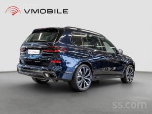 Blue BMW X7 2025 in Riga, with an engine capacity of 3.00 L and mileage of 23 thousand km for 97300 €, photo 3 on AUTOMOTO.COM.LV