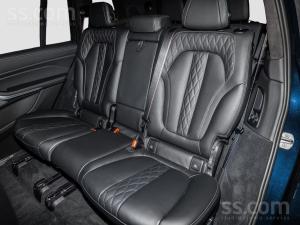 Blue BMW X7 2025 in Riga, with an engine capacity of 3.00 L and mileage of 23 thousand km for 97300 €, photo 9 on AUTOMOTO.COM.LV