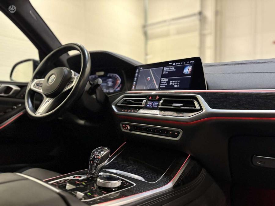 Brūns BMW X7 2021 Viļņa, ar dzinēja tilpumu 3.00 L un nobraukumu 104 tūkst. km par 57999 €, foto 36 vietnē AUTOMOTO.COM.LV