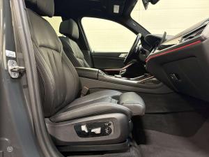 Brūns BMW X7 2021 Viļņa, ar dzinēja tilpumu 3.00 L un nobraukumu 104 tūkst. km par 57999 €, foto 35 vietnē AUTOMOTO.COM.LV