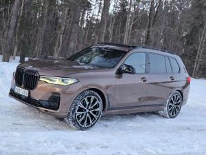 BMW X7 2019 in Vilnius, with an engine capacity of 2.99 L and mileage of 181 thousand km for 50999 €, photo 5 on AUTOMOTO.COM.LV