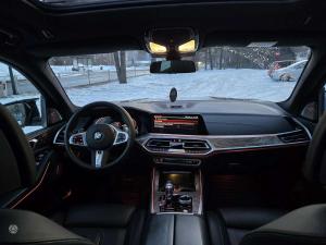 BMW X7 2019 in Vilnius, with an engine capacity of 2.99 L and mileage of 181 thousand km for 50999 €, photo 19 on AUTOMOTO.COM.LV
