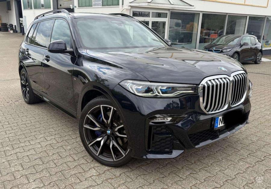BMW X7 2019 in Ukmerge, with an engine capacity of 3.00 L and mileage of 165 thousand km for 48500 €, photo 1 on AUTOMOTO.COM.LV