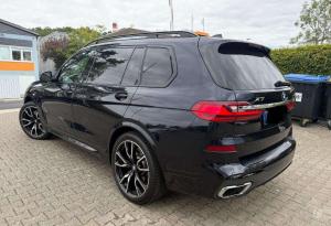 BMW X7 2019 in Ukmerge, with an engine capacity of 3.00 L and mileage of 165 thousand km for 48500 €, photo 4 on AUTOMOTO.COM.LV