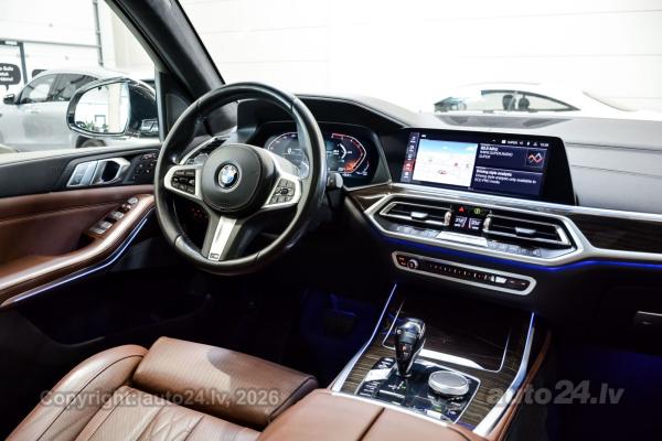 BMW X7 2019 in Tallinn, with an engine capacity of 3.00 L and mileage of 123 thousand km for 57500 €, photo 10 on AUTOMOTO.COM.LV