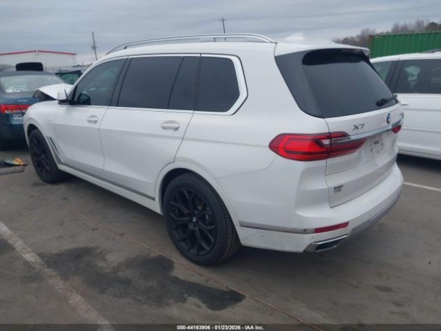 BMW X7 2020 in Klaipeda, with an engine capacity of 0.00 L and mileage of 0 thousand km for 14000 €, photo 4 on AUTOMOTO.COM.LV