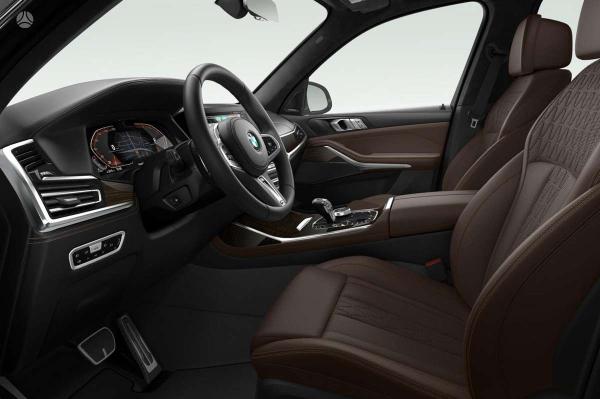 BMW X7 2021 Viļņa, ar dzinēja tilpumu 3.00 L un nobraukumu 123 tūkst. km par 61491 €, foto 2 vietnē AUTOMOTO.COM.LV