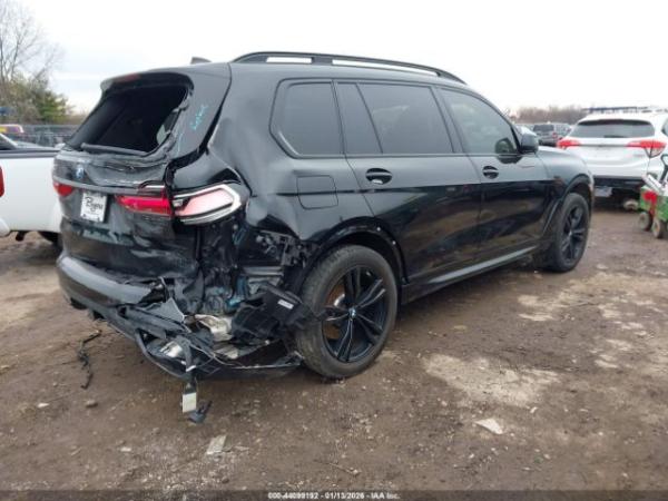 BMW X7 2022 Klaipėda, ar dzinēja tilpumu 0.00 L un nobraukumu 0 tūkst. km par 24000 €, foto 4 vietnē AUTOMOTO.COM.LV