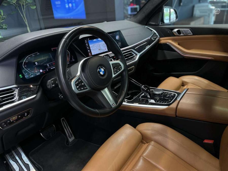 BMW X7 2022 in Klaipeda, with an engine capacity of 3.00 L and mileage of 141 thousand km for 54991 €, photo 12 on AUTOMOTO.COM.LV
