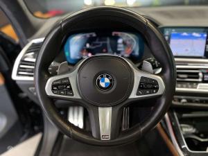 BMW X7 2022 in Klaipeda, with an engine capacity of 3.00 L and mileage of 141 thousand km for 54991 €, photo 15 on AUTOMOTO.COM.LV