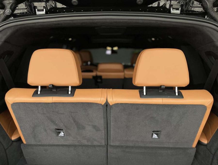 BMW X7 2022 in Klaipeda, with an engine capacity of 3.00 L and mileage of 141 thousand km for 54991 €, photo 23 on AUTOMOTO.COM.LV