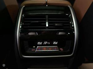 BMW X7 2022 in Klaipeda, with an engine capacity of 3.00 L and mileage of 141 thousand km for 54991 €, photo 25 on AUTOMOTO.COM.LV