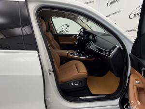 BMW X7 2022 in Vilnius, with an engine capacity of 3.00 L and mileage of 64 thousand km for 56000 €, photo 5 on AUTOMOTO.COM.LV
