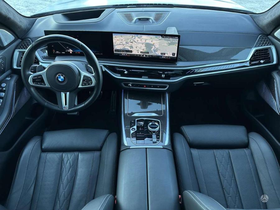 BMW X7 2023 in Kaunas, with an engine capacity of 4.40 L and mileage of 47 thousand km for 109771 €, photo 19 on AUTOMOTO.COM.LV