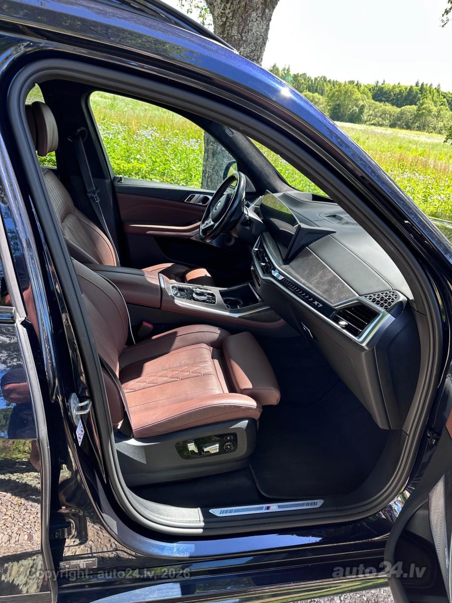 BMW X7 2023 Viljandi, ar dzinēja tilpumu 3.00 L un nobraukumu 89 tūkst. km par 89000 €, foto 18 vietnē AUTOMOTO.COM.LV