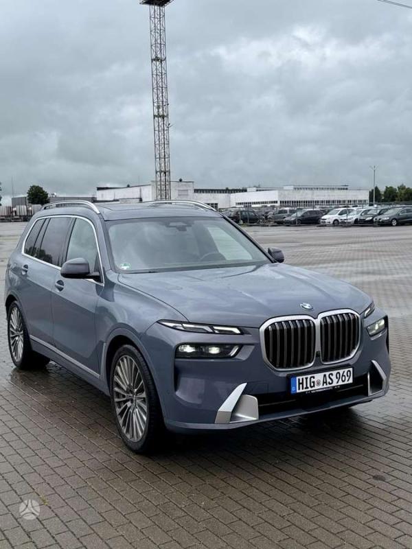 BMW X7 2023 Marijampole, ar dzinēja tilpumu 3.00 L un nobraukumu 62 tūkst. km par 59999 €, foto 1 vietnē AUTOMOTO.COM.LV