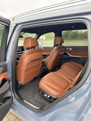 BMW X7 2023 Marijampole, ar dzinēja tilpumu 3.00 L un nobraukumu 62 tūkst. km par 59999 €, foto 7 vietnē AUTOMOTO.COM.LV