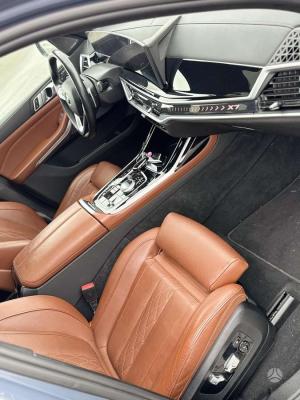 BMW X7 2023 Marijampole, ar dzinēja tilpumu 3.00 L un nobraukumu 62 tūkst. km par 59999 €, foto 12 vietnē AUTOMOTO.COM.LV